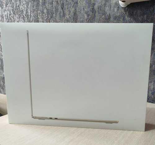 Macbook air 15 m2 8 256