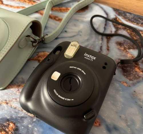 Фотоаппарат instax mini