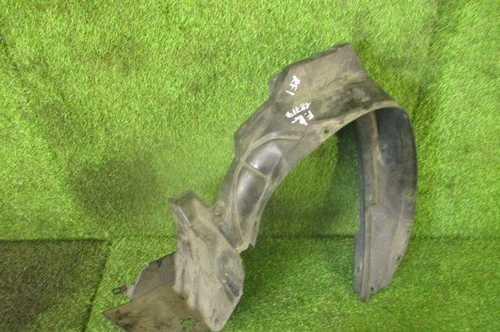 Подкрылок на honda stepwgn RF1 B20B
