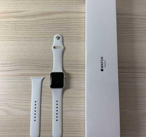 Часы Apple Watch Series 3 38mm