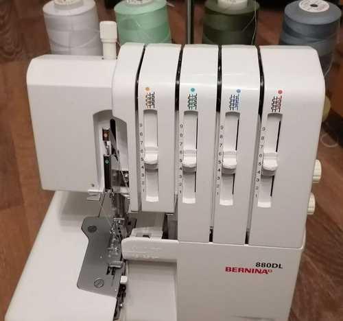 Швейная машинка bernina 880dl