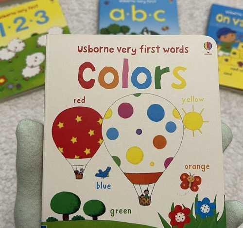 Usborne Very First Words: Colors. Картон