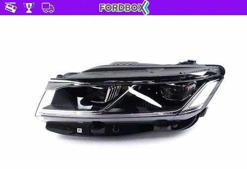 Фара левая VW Touareg 2021 LED