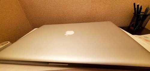 Apple macbook pro 17
