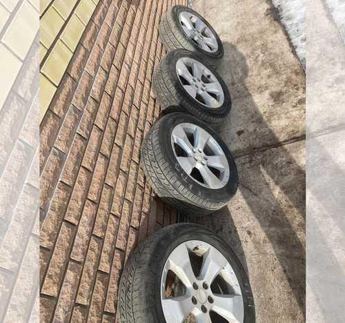 Yokohama Geolandar G95 225/55 R17 97V
