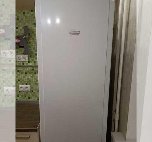 Холодильник hotpoint ariston HBM 1201.4F