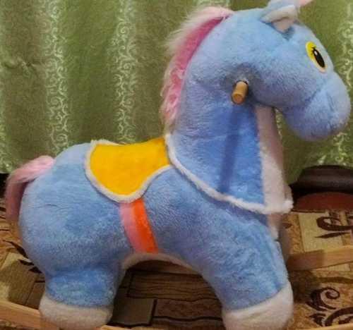 Детская качалка лошадь