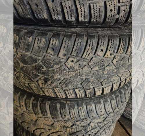 Bridgestone Blizzak Nordic 225/70 R16