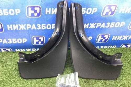 Брызговик (к-кт) задний Volkswagen Passat B7
