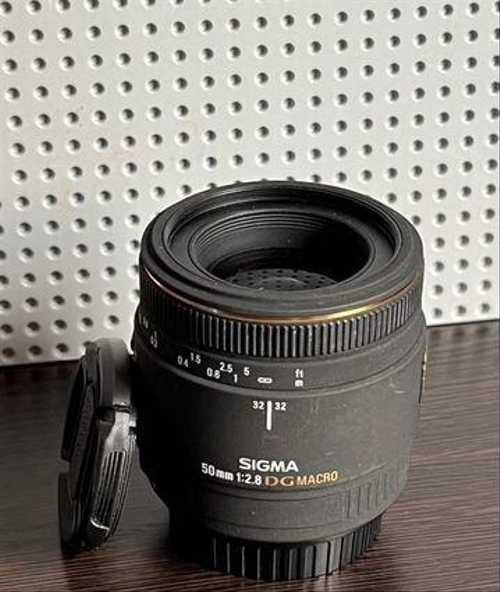 Обьектив Sigma 50mm f/2.8 DG macro EF Canon