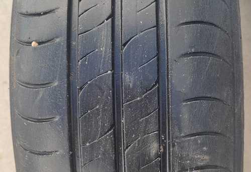 Marshal Radial 857 205/60 R16