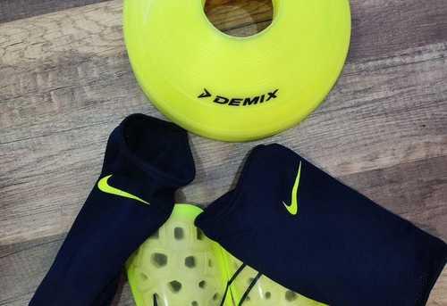 Щитки для футбола nike mercurial, фишки 10 штук