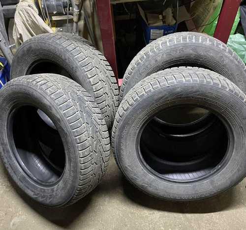 Nordman SUV 215/65 R16 102T