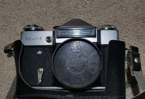Плёночный фотоаппарат зенит е / zenit e