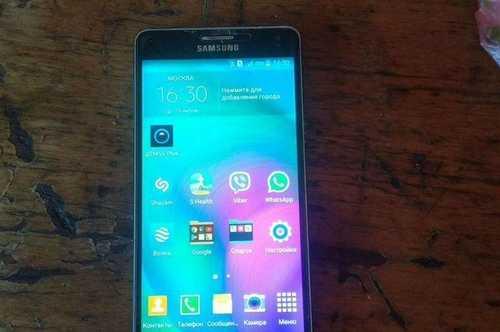 Телефон Samsung GalaxyA7