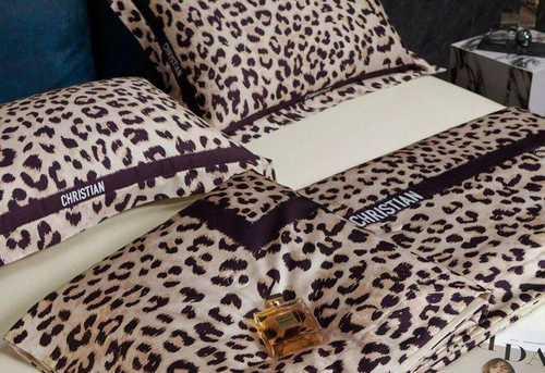 Белье постельное с одеялом Гепард от Dior