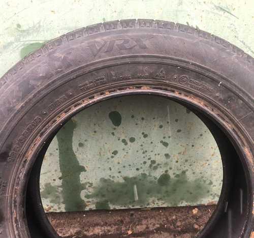 Bridgestone Blizzak VRX 185/65 R15 88S