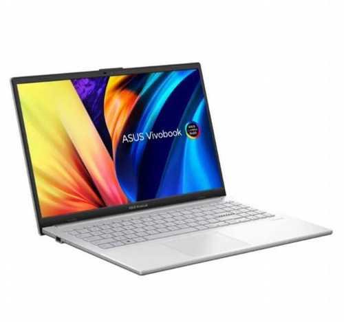 Asus Vivobook Go 15 Oled 16/512, Ryzen 5 7520U