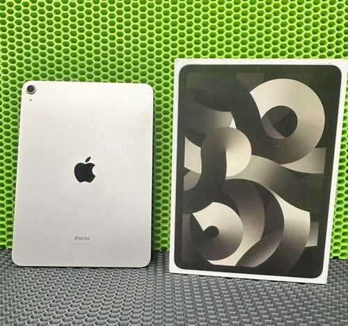 10.9" Планшет Apple iPad Air (5th Gen) Wi-Fi 64 гб