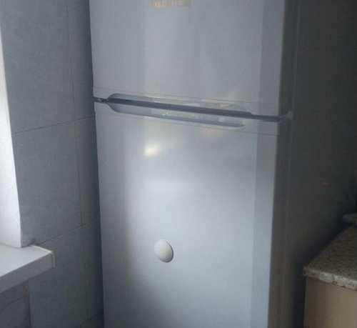 Холодильник бу,стиральная машина,комоды