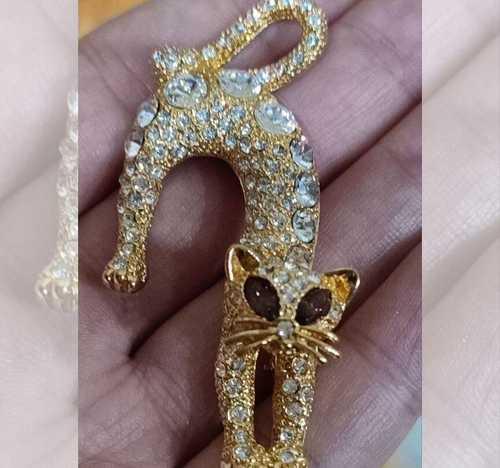 Брошь "Кошка" с камнями Swarovski