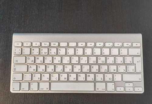 Клавиатура Apple a1314 белая, беспроводная б.у
