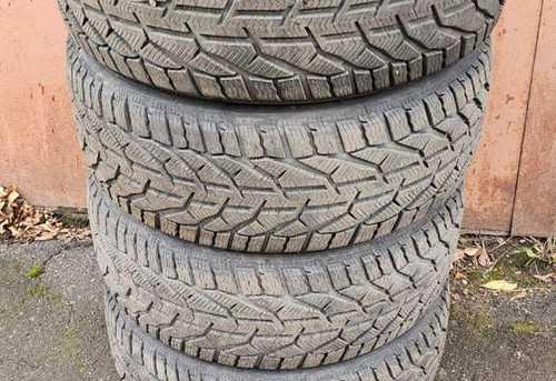 Tigar Winter 245/45 R18 100V