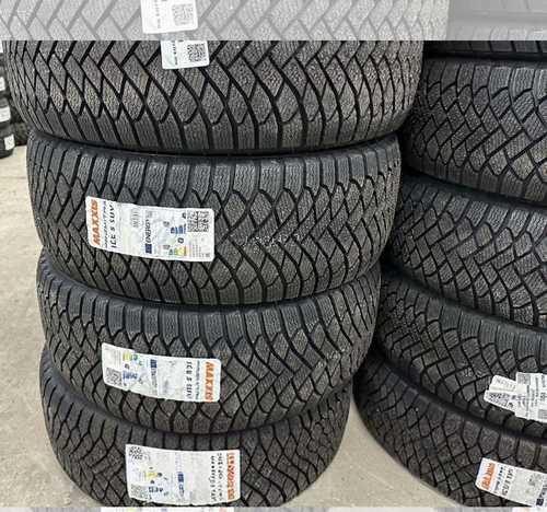 Maxxis Premitra Ice 5 SUV / SP5 285/60 R18 116