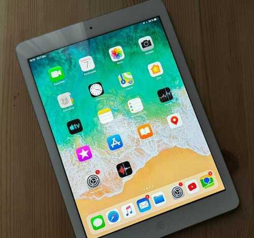 iPad Air MD788RU/B 16 Gb