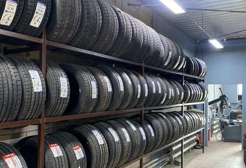 Triangle PL02 235/45 R18 W