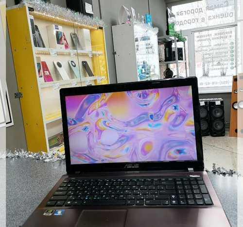 15.6" ASUS K53S, Core i3, RAM 3ГБ, 320 ГБ, GeForce 610M 2 ГБ