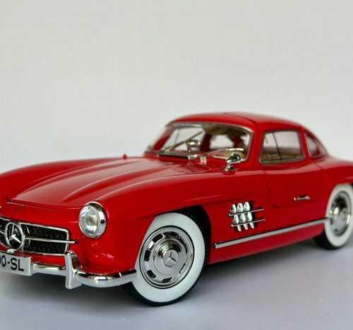 Модель металлическая Mercedes-Benz 300SL