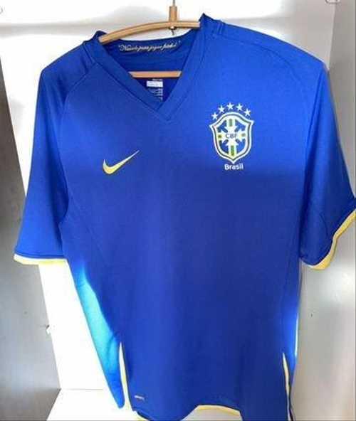 Футбольная форма Nike сборной Бразилии