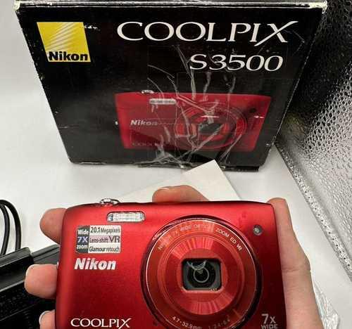 Фотоаппарат Nikon Coolpix S3500 Red