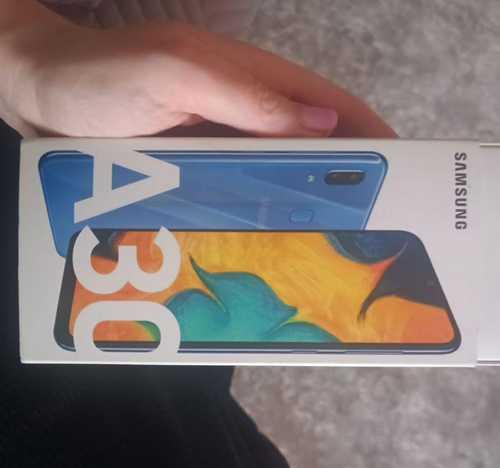 Samsung Galaxy A30, 3/32 ГБ