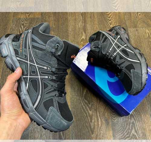 Кроссовки зимние asics