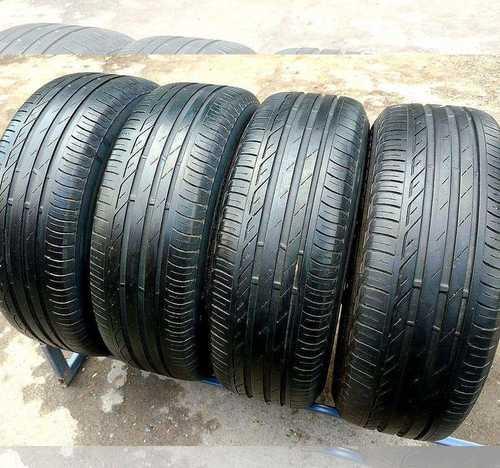 Bridgestone Turanza T001 205/65 R15 94V