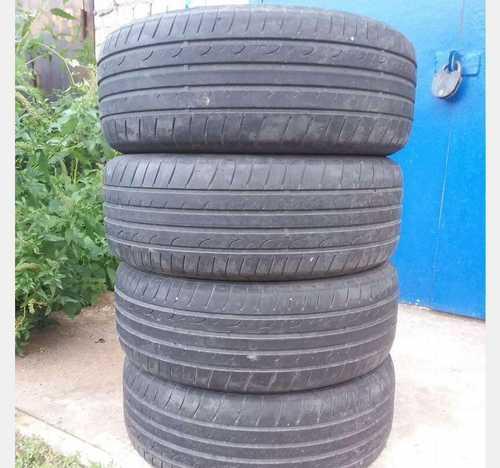 Dunlop Axiom Plus 205/55 R16