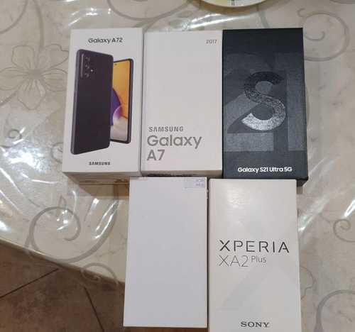 Коробки от samsung,Xperia XA3 ,Xiaomi Redmi Note 4