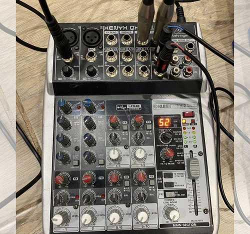 Цифровой микшерный пульт behringer