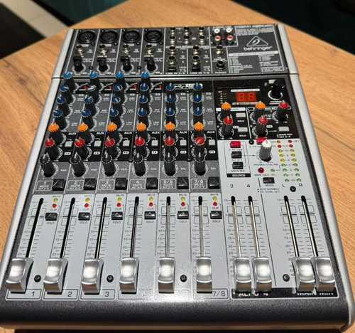 Микшерный пульт behringer xenyx x1204 usb