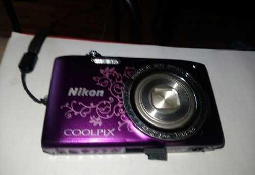 Компактный фотоаппарат nikon CoolPix 2700