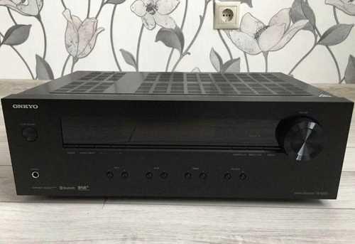 Ресивер Onkyo TX-8220