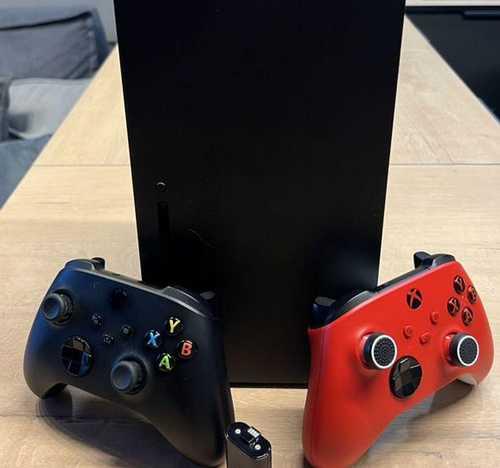 Xbox Series X 2 геймпада