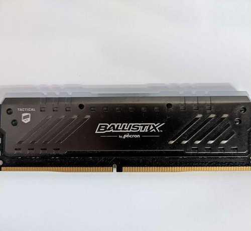 Crucial Ballistix Tactical RGB 8Gb DDR4 3000 CL15