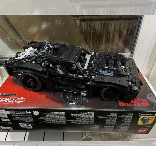 Lego technic Batman 42127 бэтмен бэтмобиль