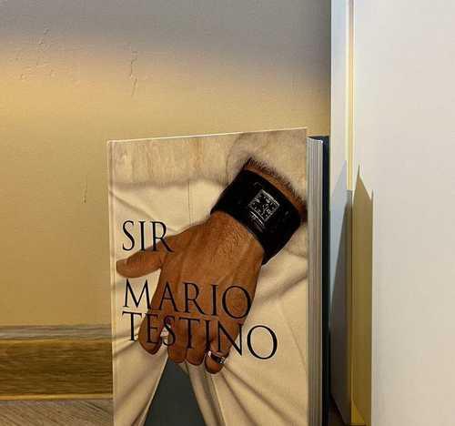 Фотоальбом taschen Mario Testino. Sir. Borhan Pier