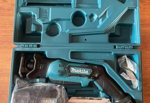 Сабельная пила Makita JR103dwae 12V CXT