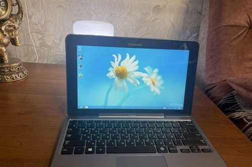 Планшет Samsung Ativ Smart Pc (Xe500T1C)