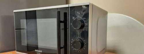 Микроволновая печь Hotpoint Ariston. Black